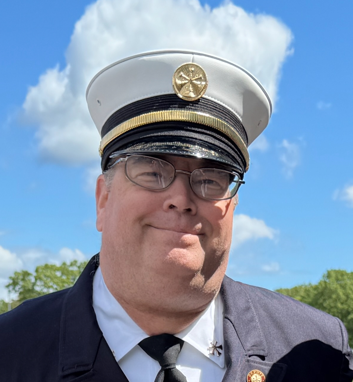 AVFD Mourns the Line of Duty Death of Deputy Chief David Theriault ...